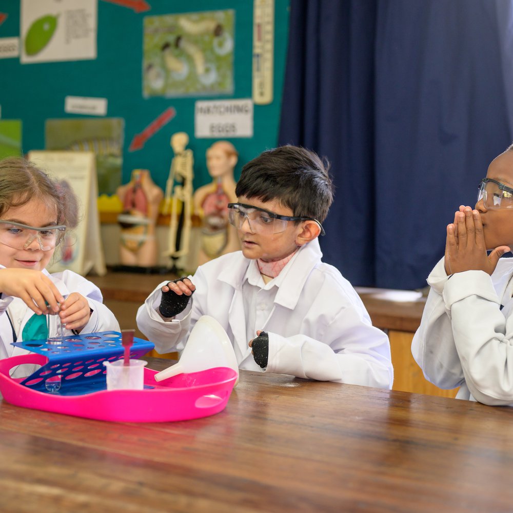 Home - Braeburn School